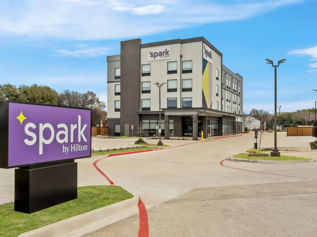 Spark By Hilton Garland Dallas East - Garland, TX