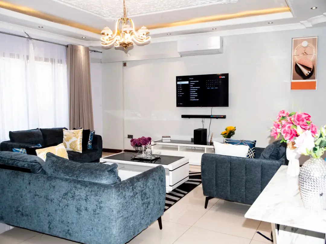 Lusaka Luxe: Your Private Oasis Awaits In The Heart Of Zambia - Lusaka