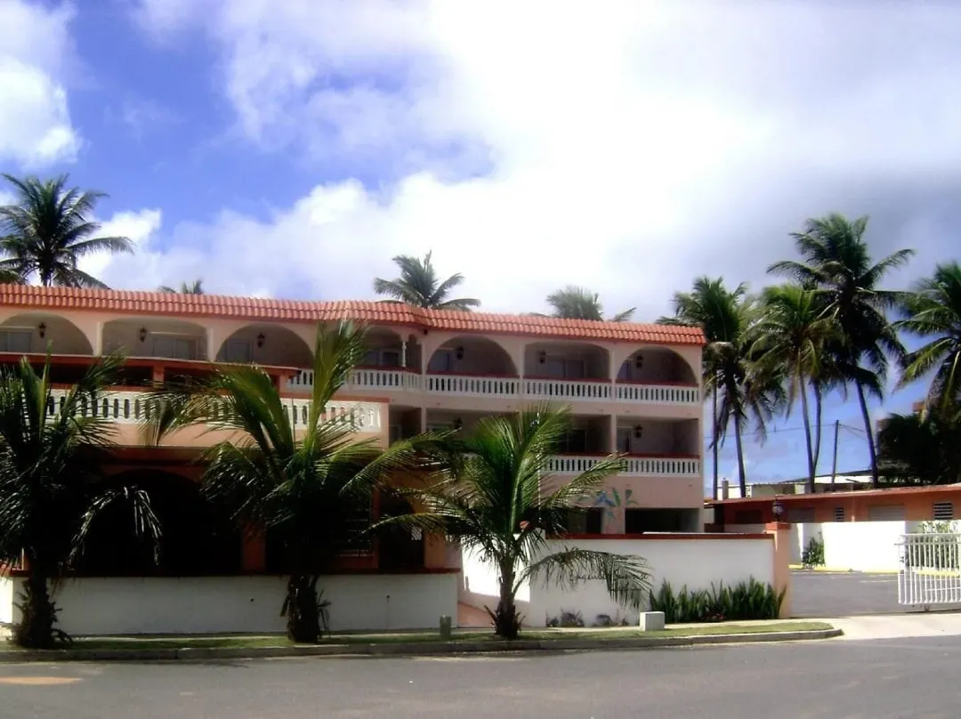 Luquillo Sunrise Beach Inn - Puerto Rico