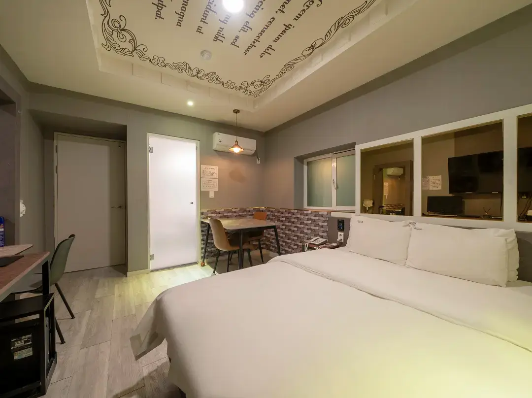 Ilsan Wainscot Hotel - Goyang
