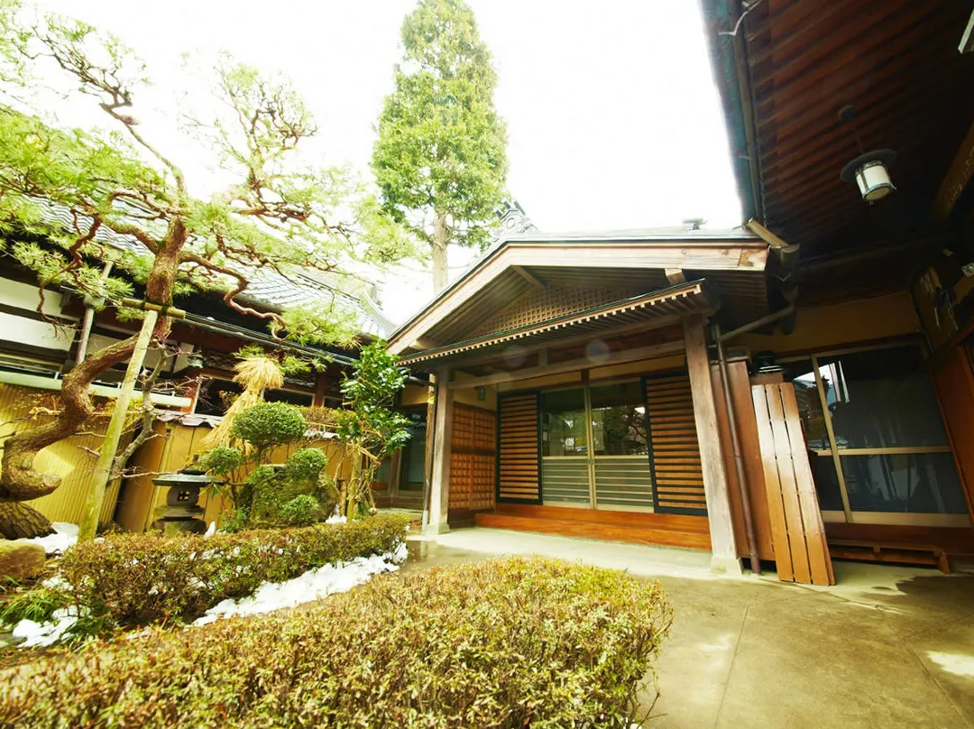 Zenkoji Temple Yakuoin - Nagano