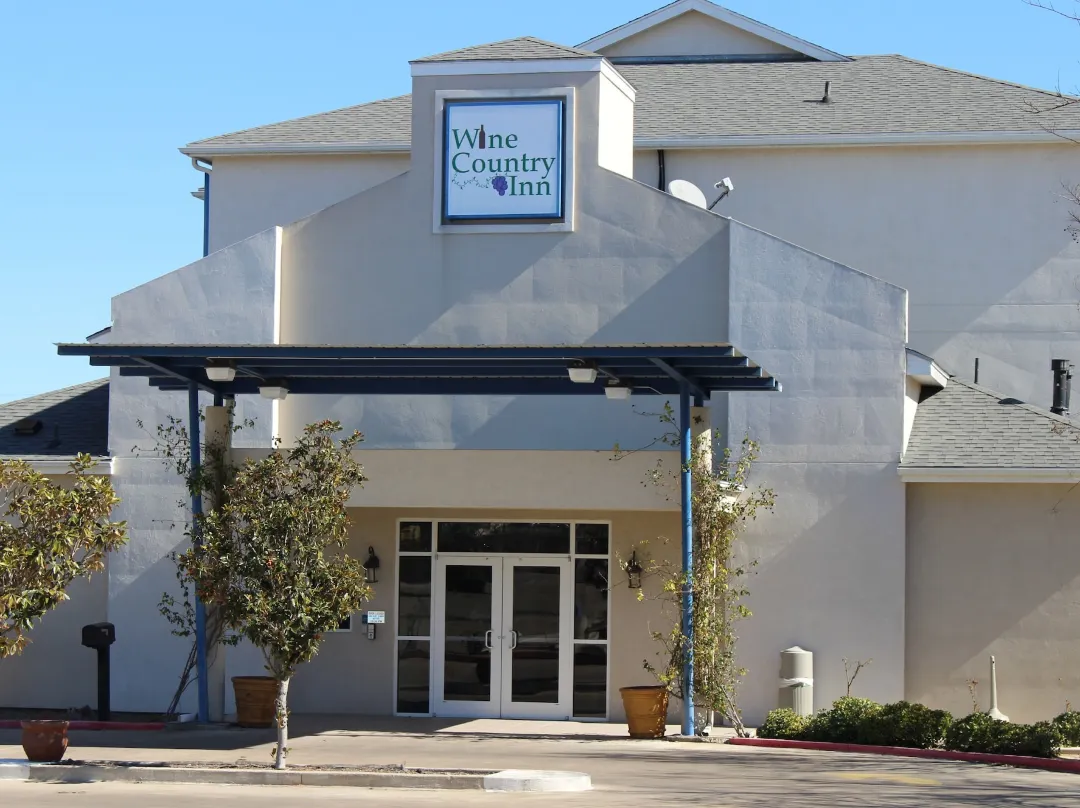 Wine Country Inn - Fredericksburg, TX
