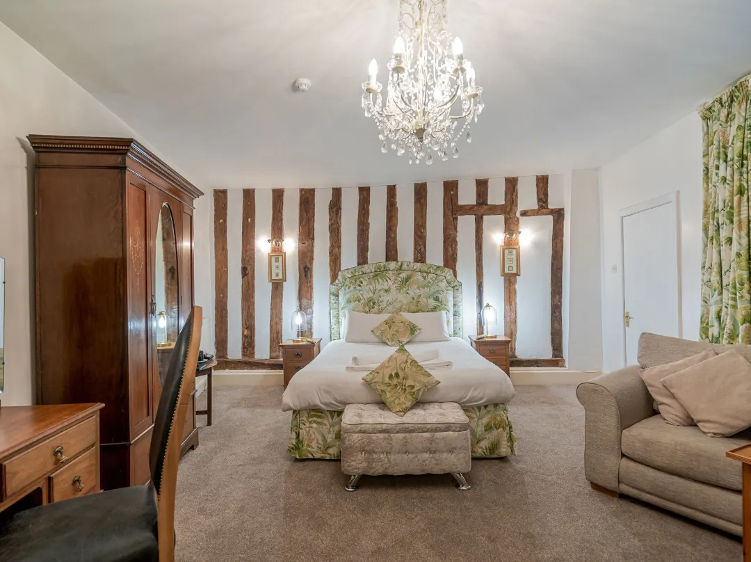 Caravelli - Loughborough