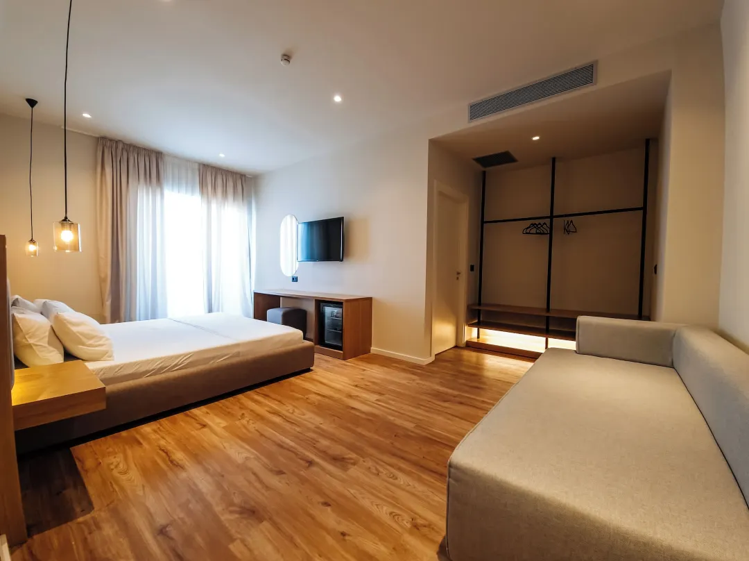 Sunset Shoreline Saranda - Sea View - Free Private Parking - Pool - Sarandë