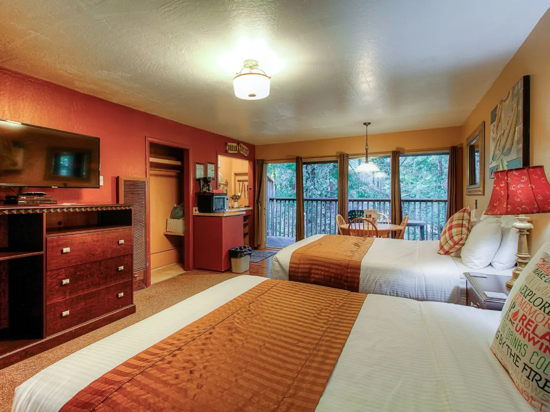 Redwoods River Resort & Campground - California