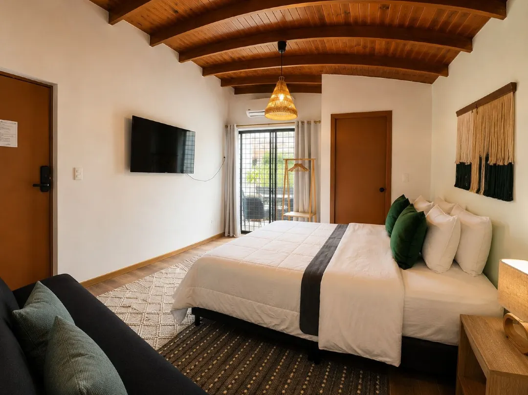 Luum Guest House Manila - Medellín, Colombia