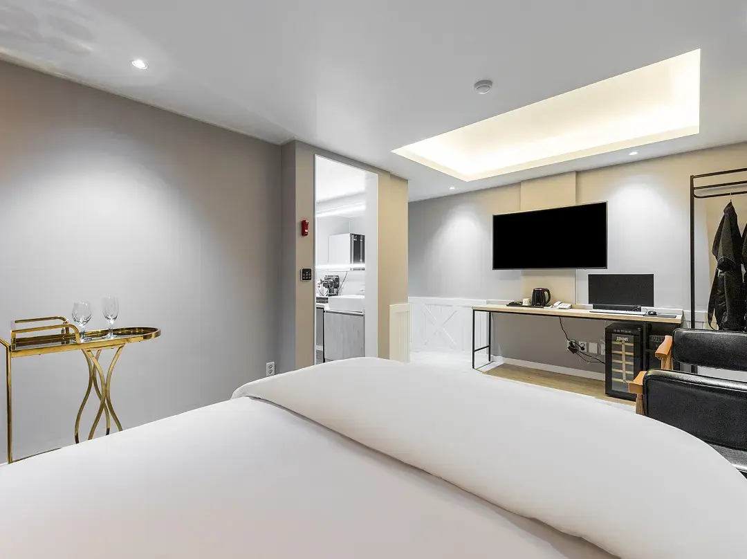 Gyeongsan Hotel Haru - Yeongcheon-si
