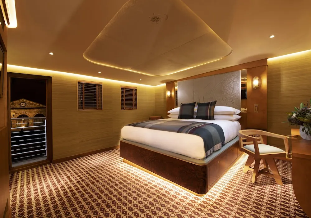 Fingal - A Luxury Floating Hotel - Edimburgo