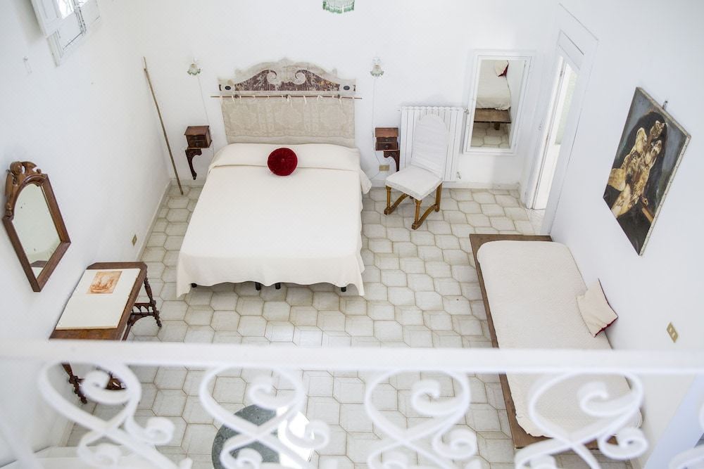 Le Foglie Di Acanto - Apulia