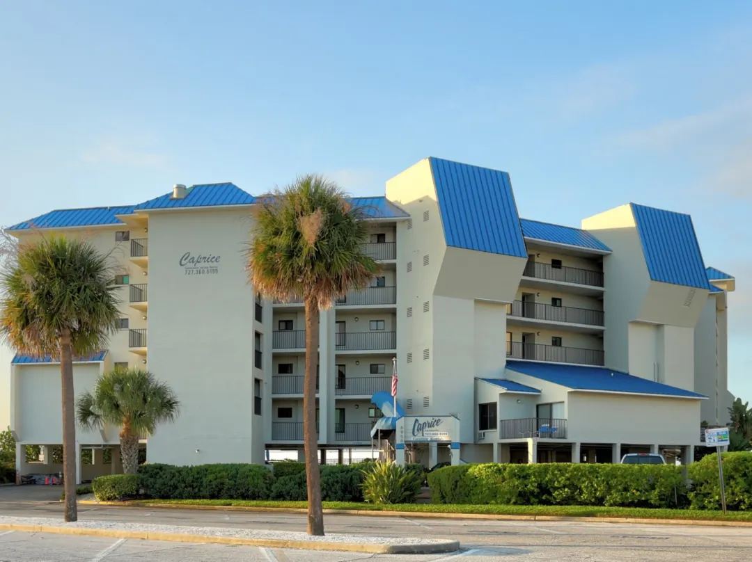 Heated Pool And Stunning Gulf Views - Exquisite Beachfront Retreat - Saint Pete Beach, FL