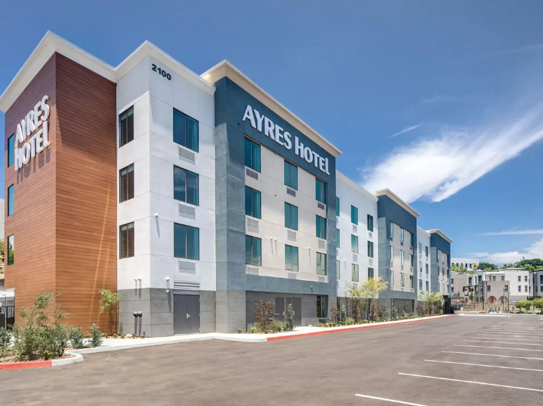 Ayres Hotel Vista Carlsbad - Encinitas, CA