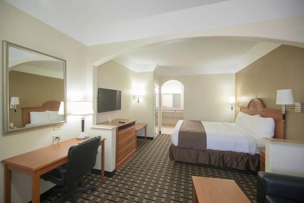 Motel 6 Tyler, Tx - Tyler, TX