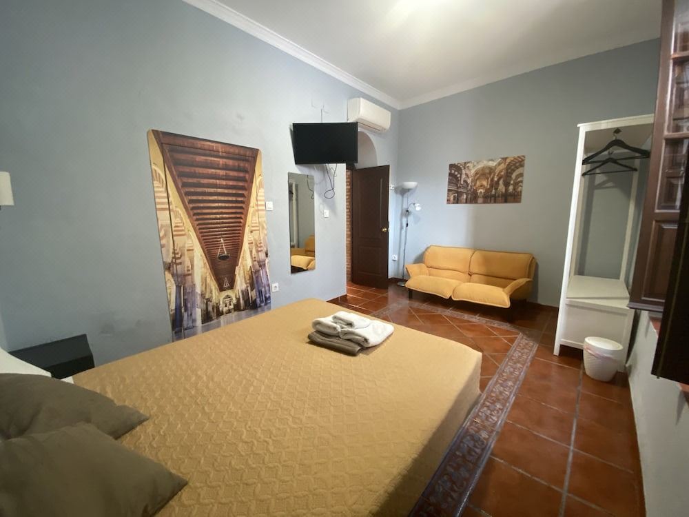 Patio De La Plateria - Cordova