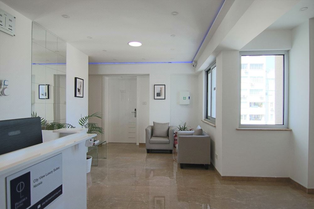 Phaedrus Living: Luxury Suite Nicosia 501 - Nicosia