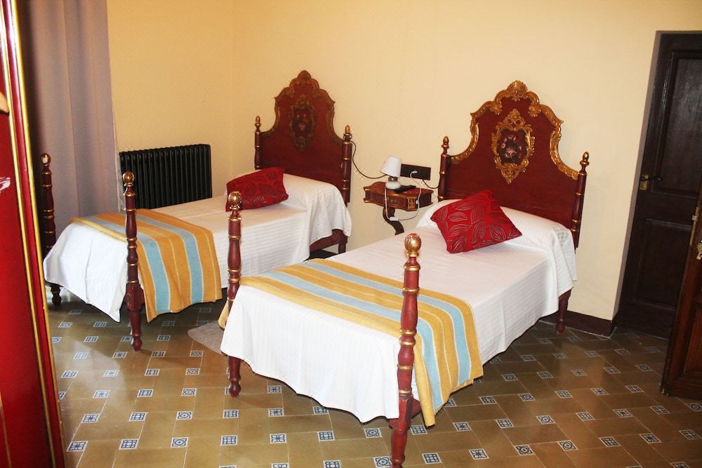 Hostal Rural Mas Blanc - Catalonia