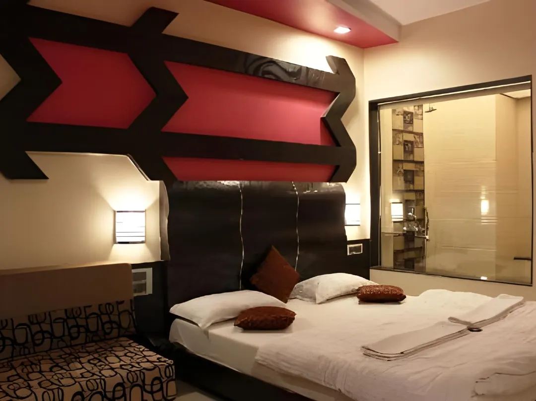 Hotel Js Excellenccy - Mahabaleshwar
