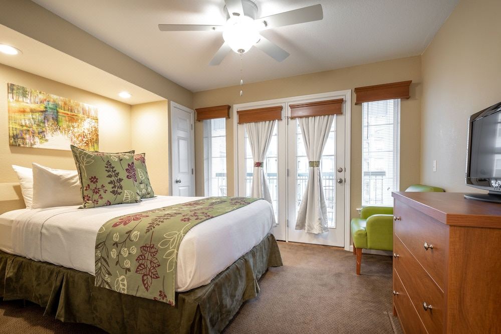 Carriage Place By Capital Vacations - Branson, MO