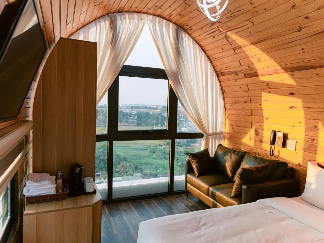 Luckystar Hotel - Tỉnh Gia Lai