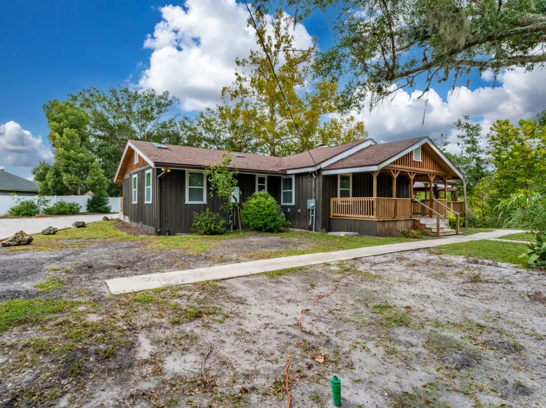 Charming Retreat With Pool Table And Outdoor Dining - Cozy Escape - Middleburg, FL