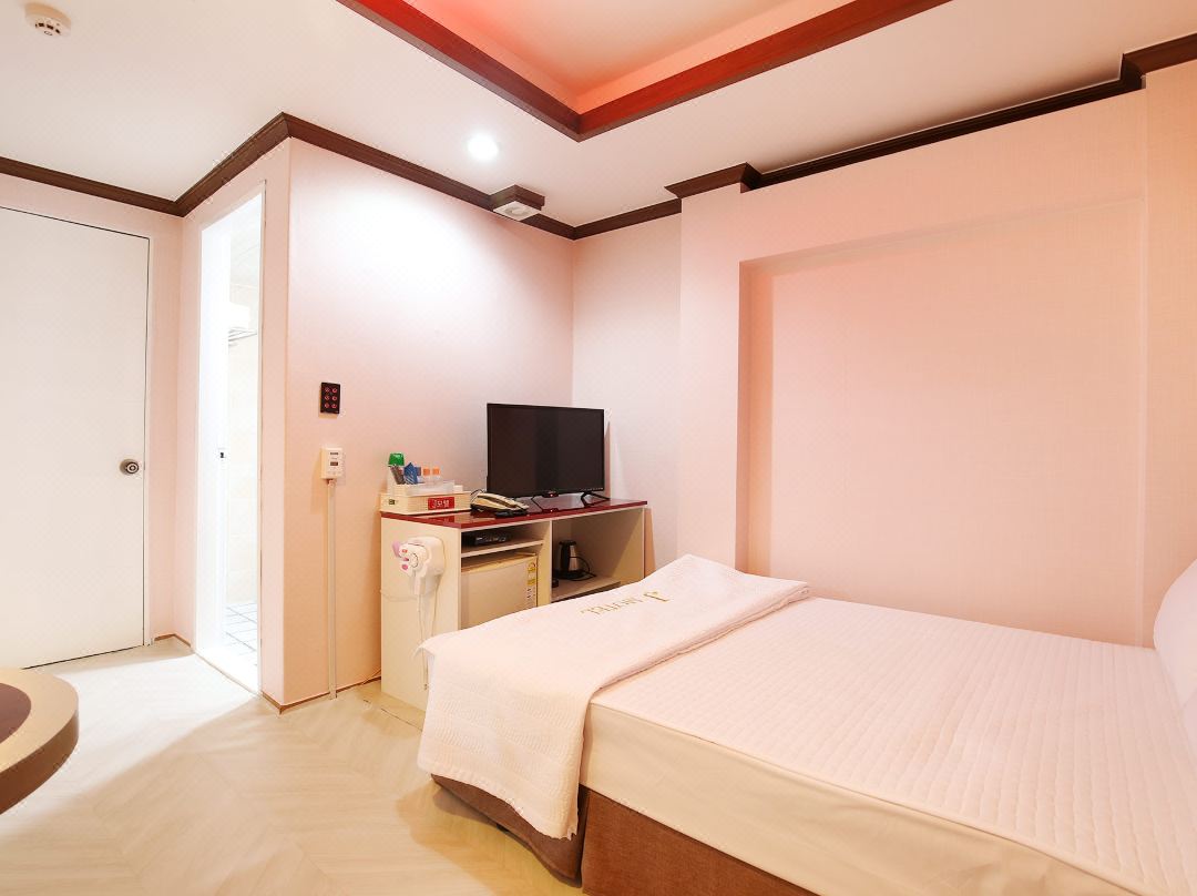 Jecheon Hansol Pension - Jecheon