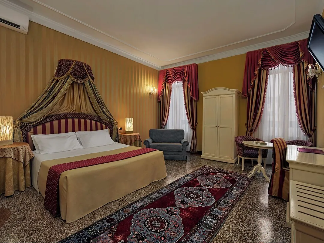 Ca' Bragadin E Carabba - Venedig