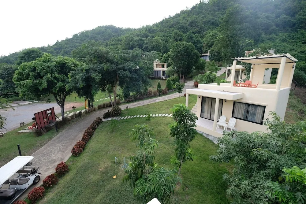 Hi-scene Resort - Ratchaburi