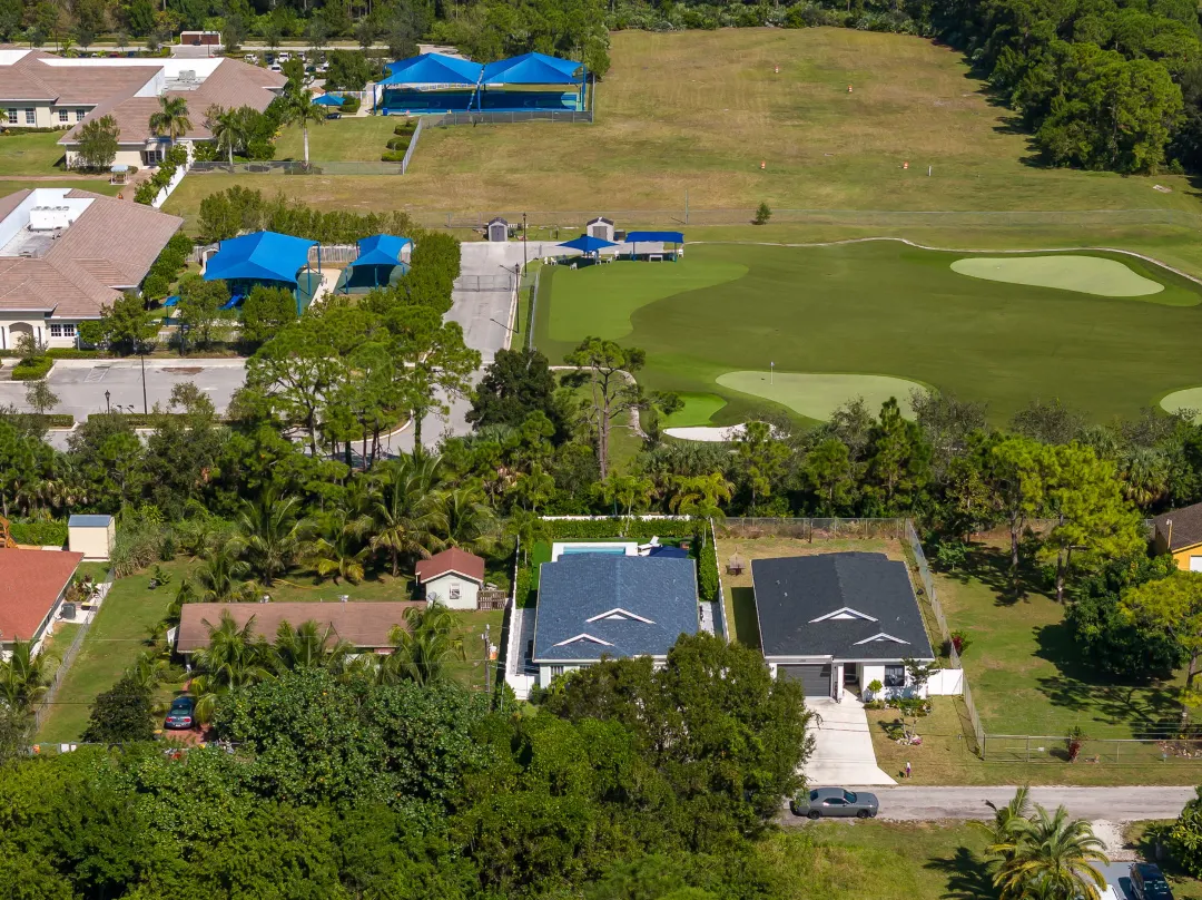 Private Heated Saltwater Pool And Spa Retreat - Elegant Tropical Oasis - Jupiter, FL