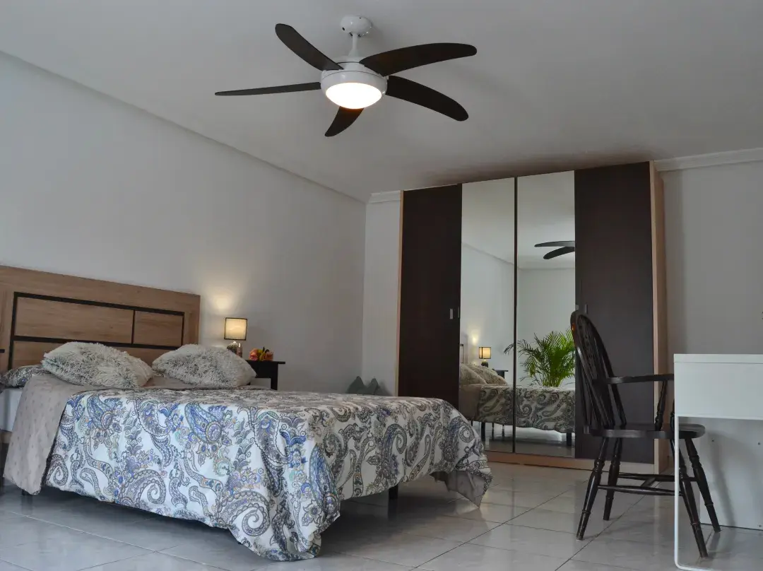 Adosado Con Piscina Compartida - Torrevieja
