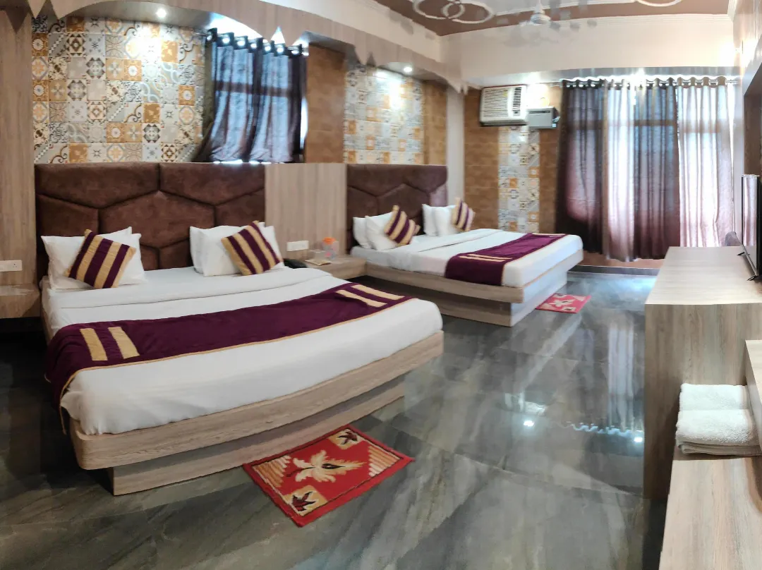 Hotel Sunshine - Katra