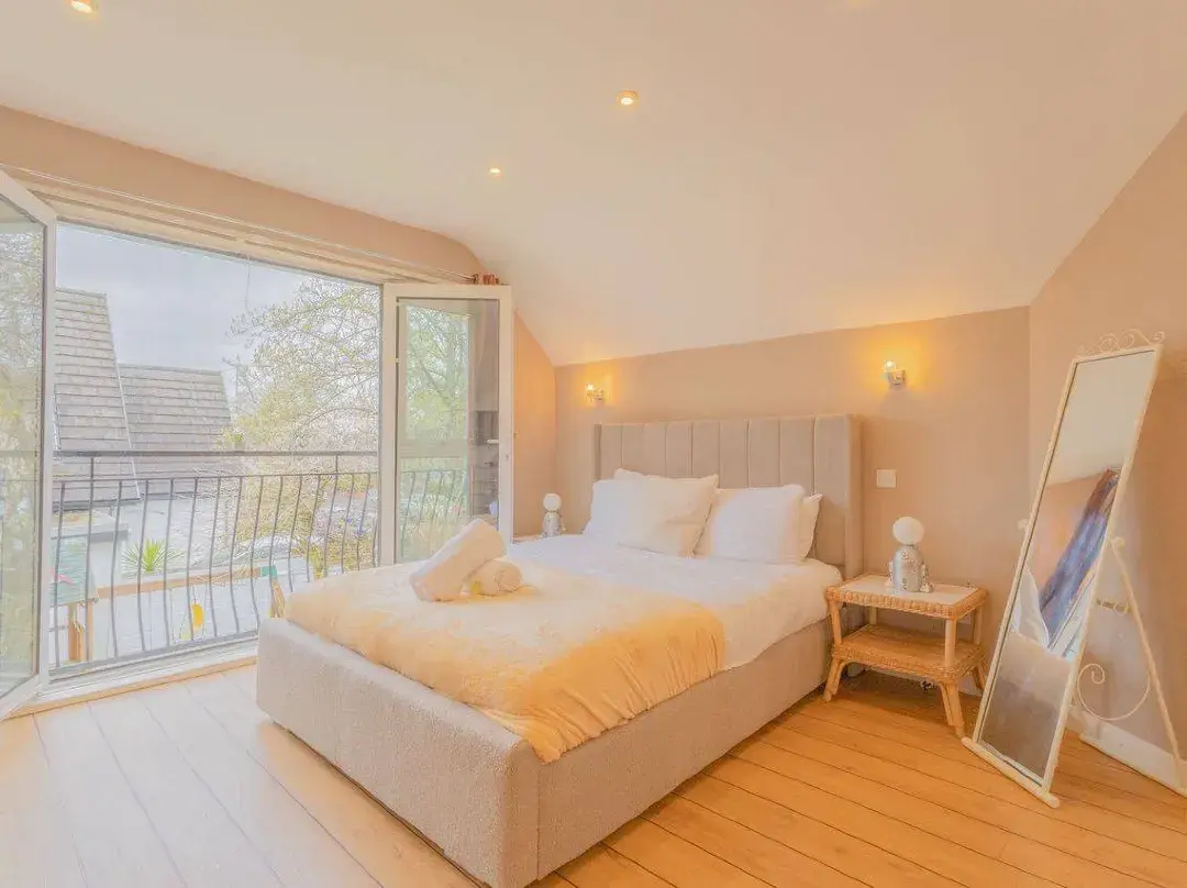 Family Fun Home: Hot Tub, Arcade, Game Room | 6br - Cardiff