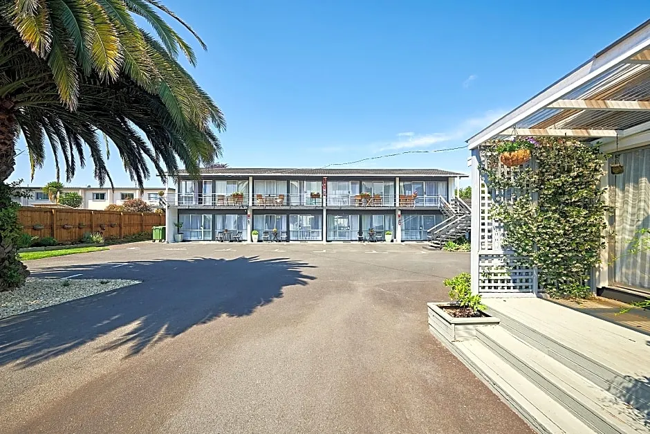 Roselands Motel - Mount Maunganui