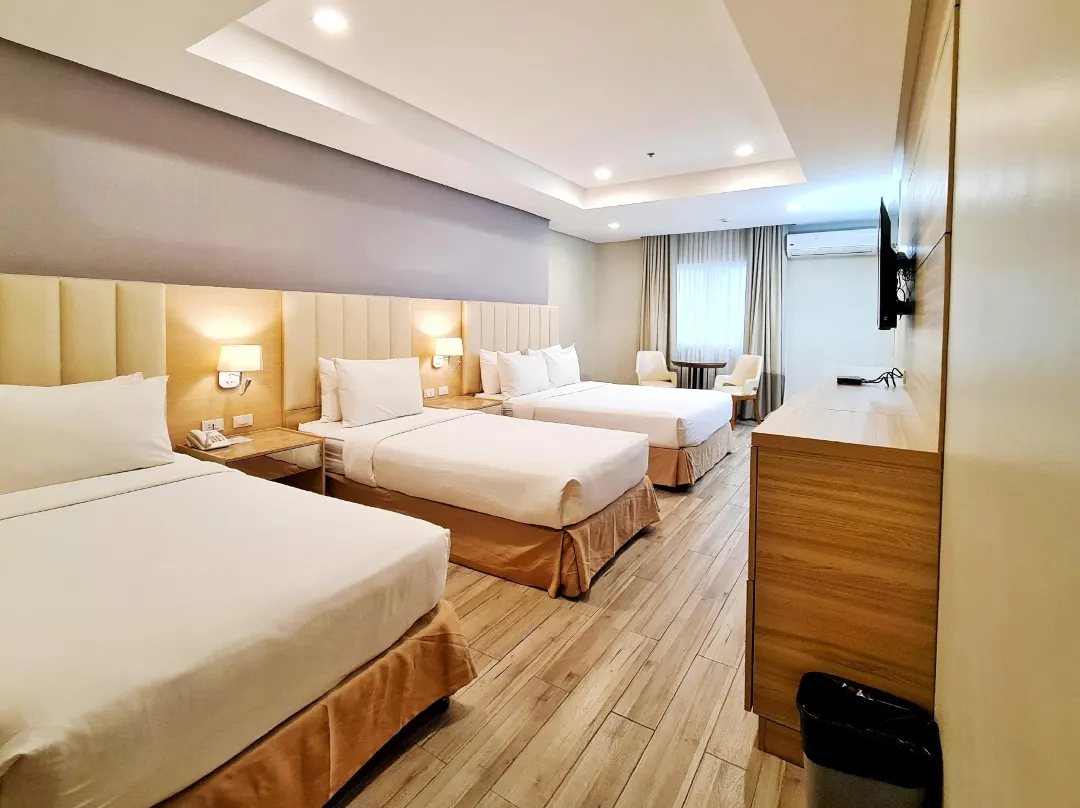 Smallville 21 Hotel - Iloilo
