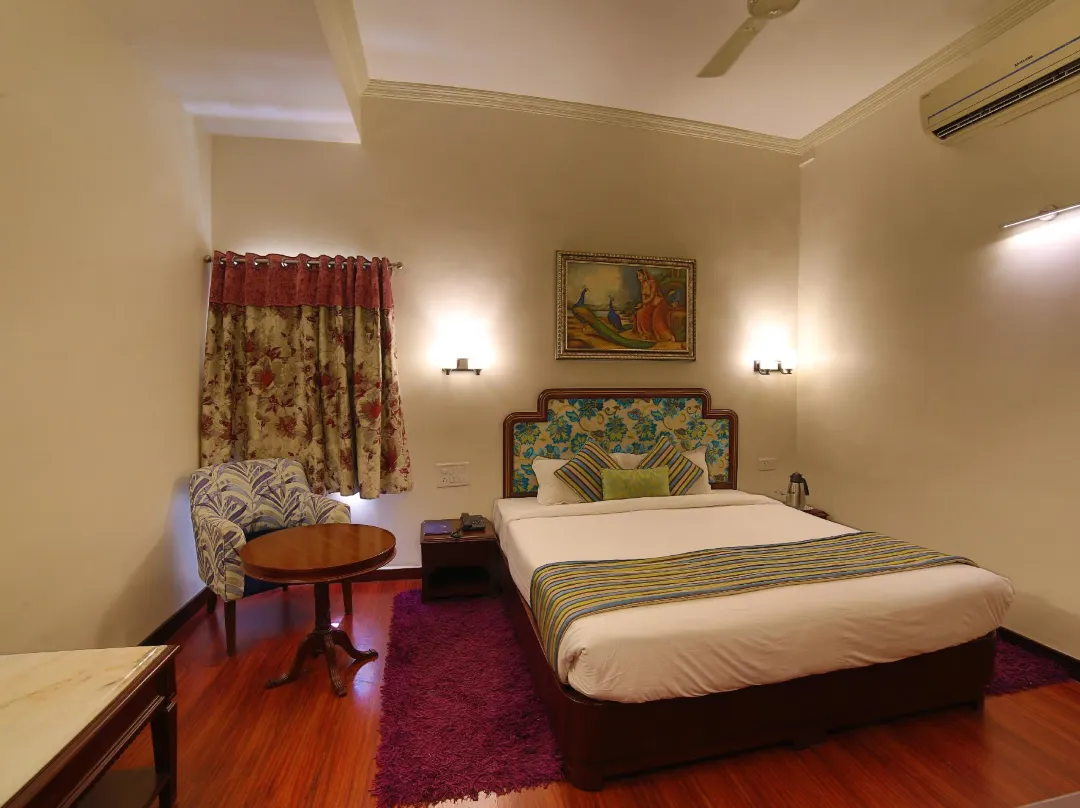 Hotel Lake Inn - Mount Abu