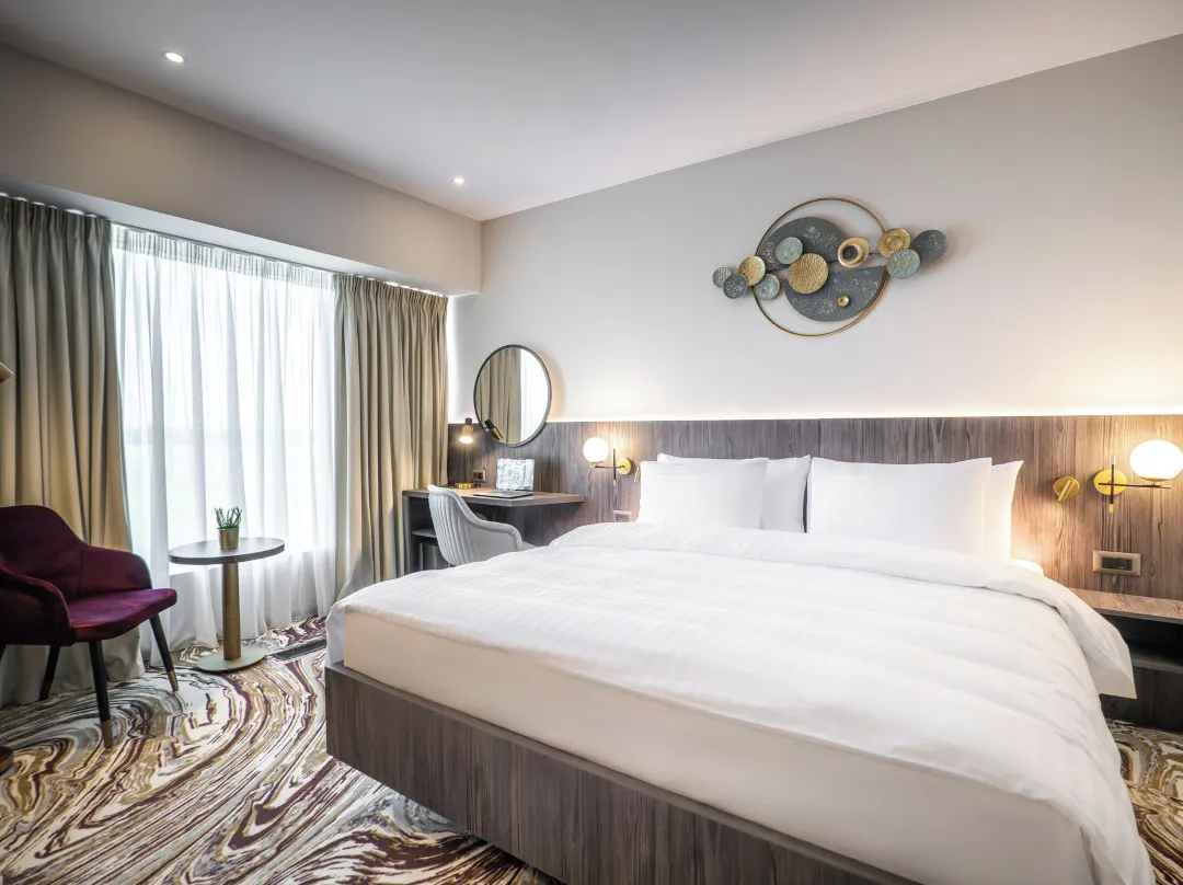 Ramada By Wyndham Bucharest Otopeni Airport - Otopeni