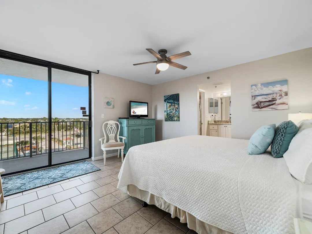 Direct Beach Access And Spacious Living - Beautiful Coastal Haven - Orange Beach, AL