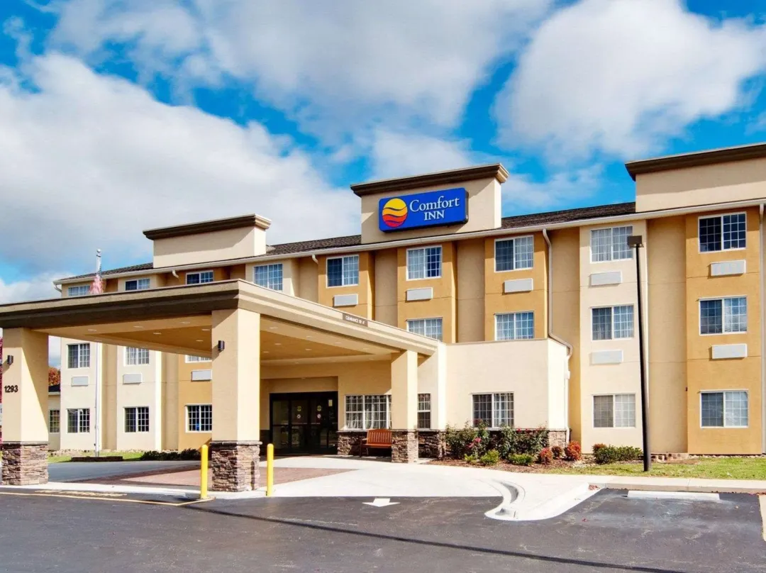 Microtel Suites Mt Airy - Mount Airy, NC