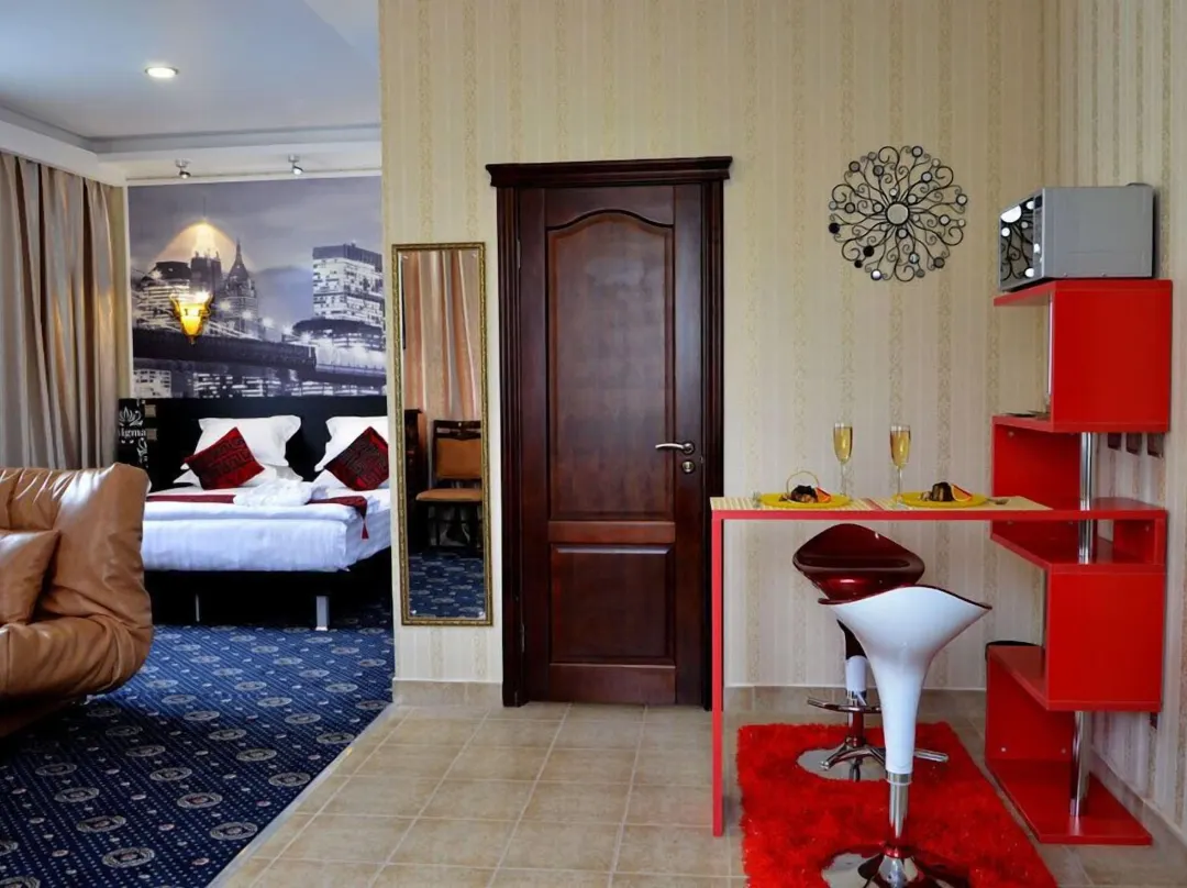 Enigma Hotel - Хабаровск