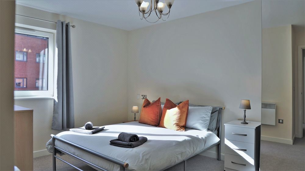 Broad Gauge Apartments - Wolverhampton