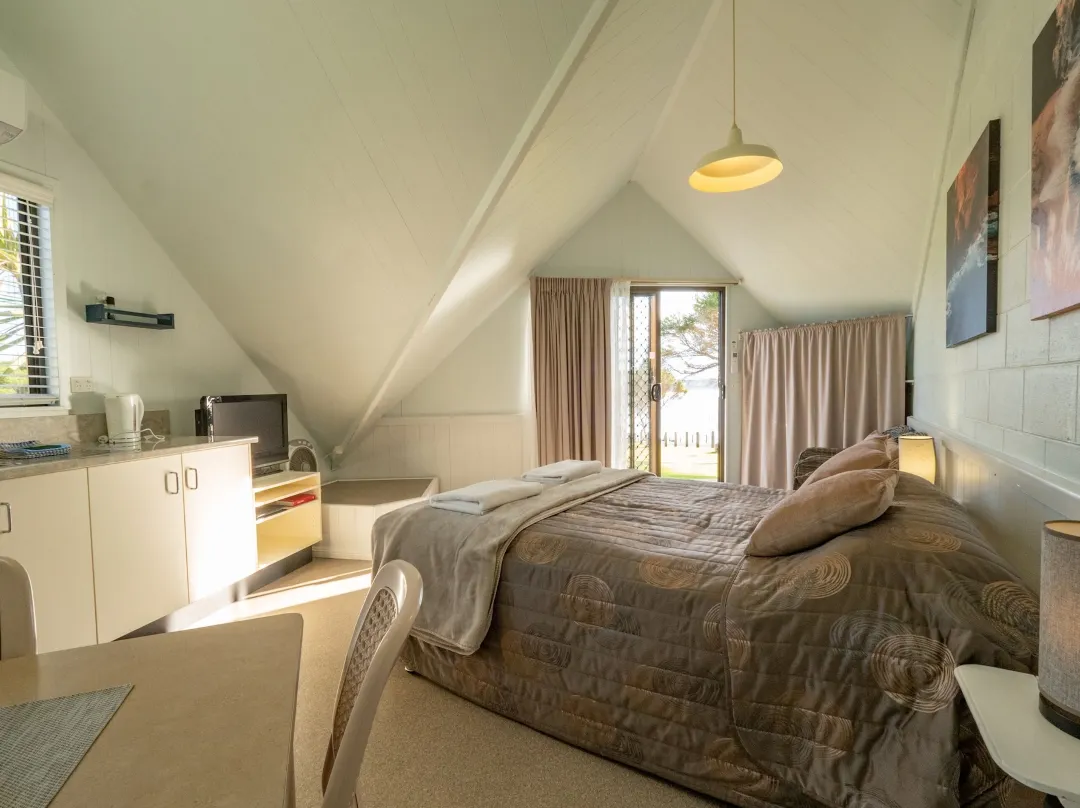 Beach Cabins Merimbula - South Coast