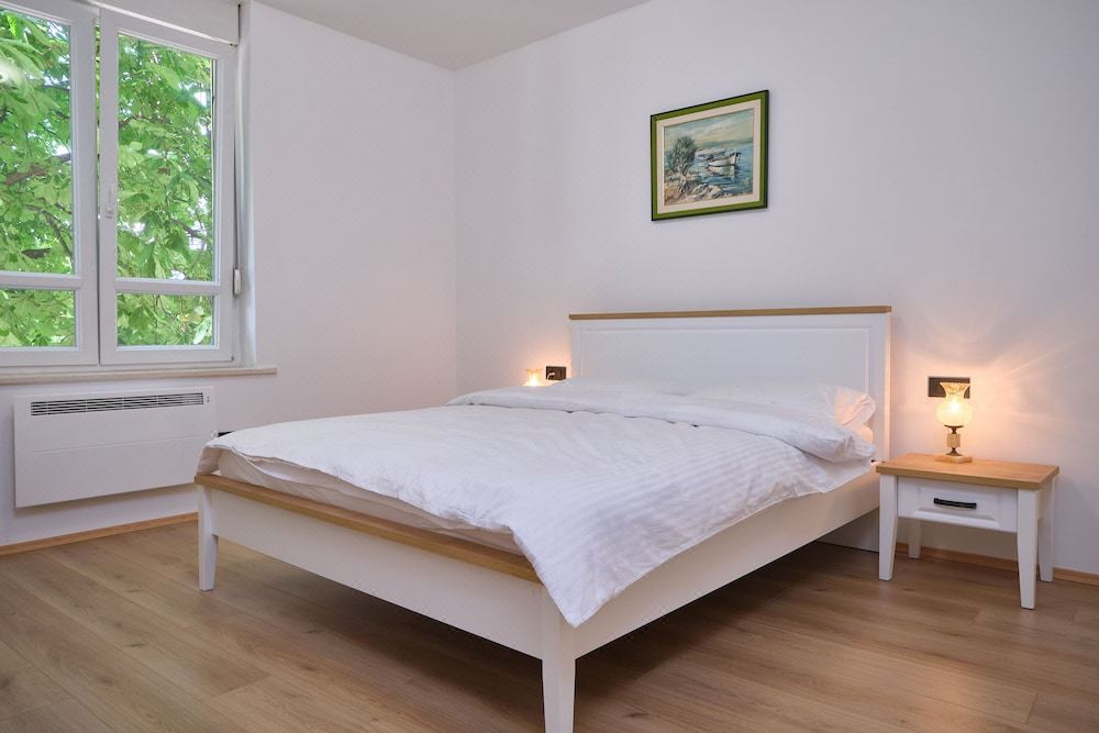 Bacci Central 2-bedroom Apartment - Split