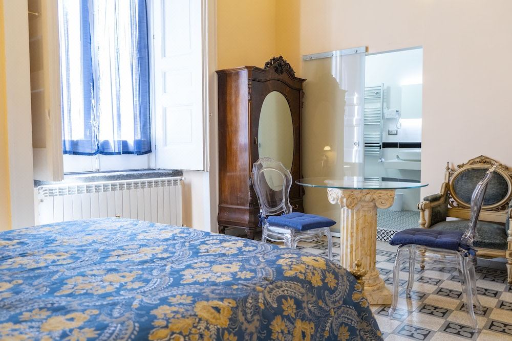 Residence San Mattia - Naples, Italie