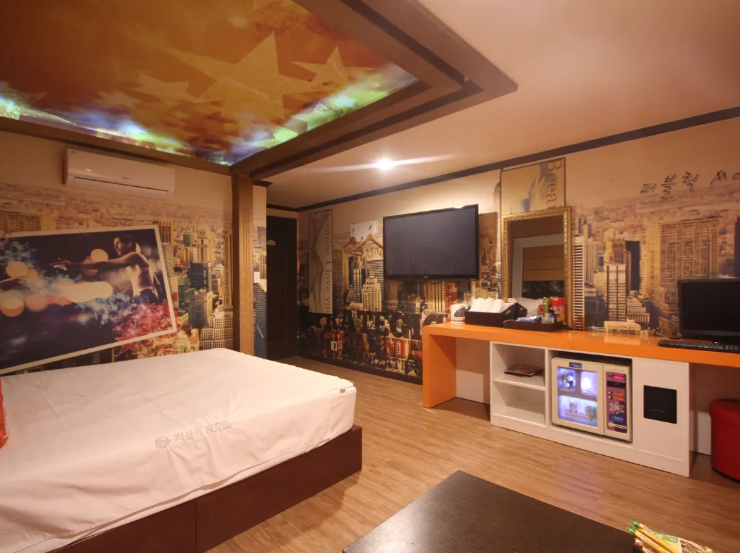 Public Hotel - Busan