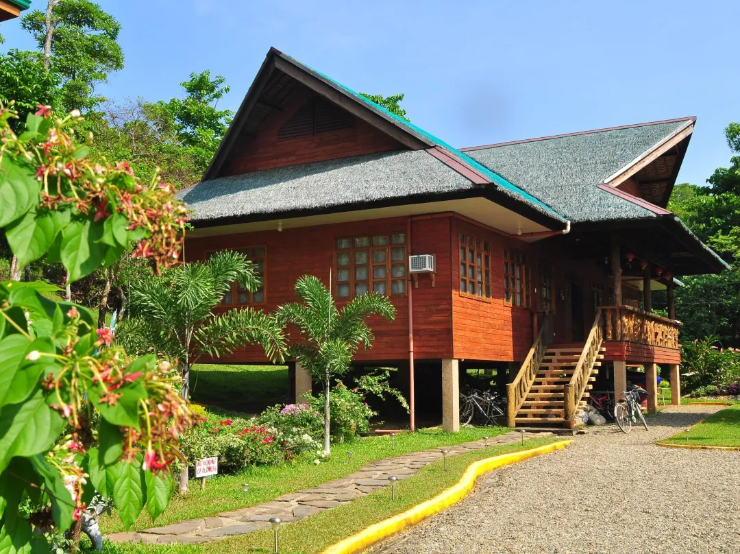 Sanctuary Garden Resort - Luzon