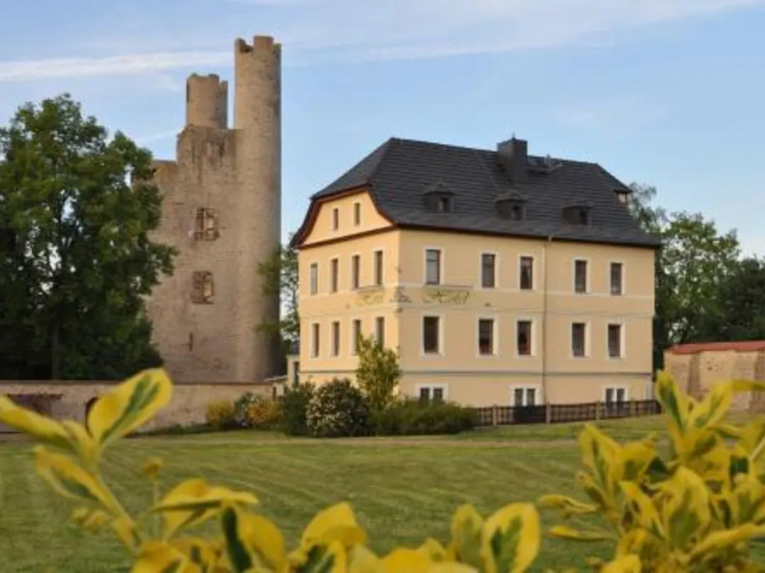 Hotel Am Hohen Schwarm - Saalfeld