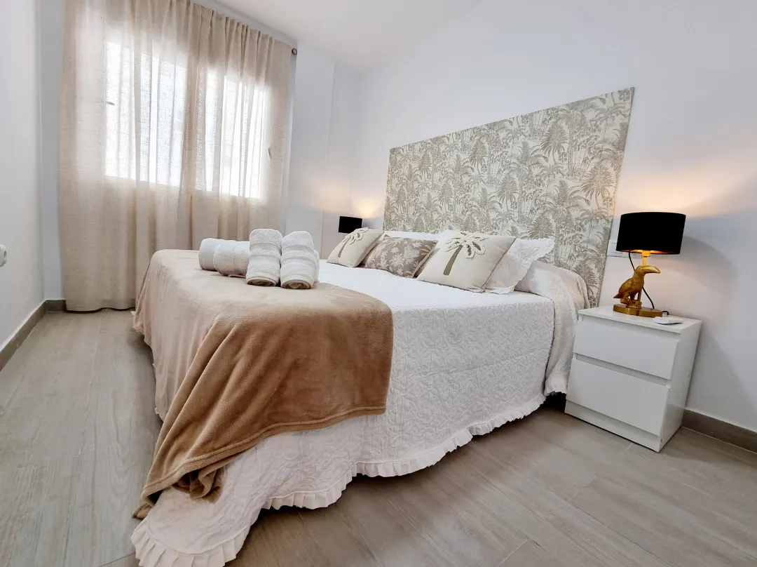 Moderno Y Acogedor Piso A Un Paso De Playa Los Locos - Torrevieja