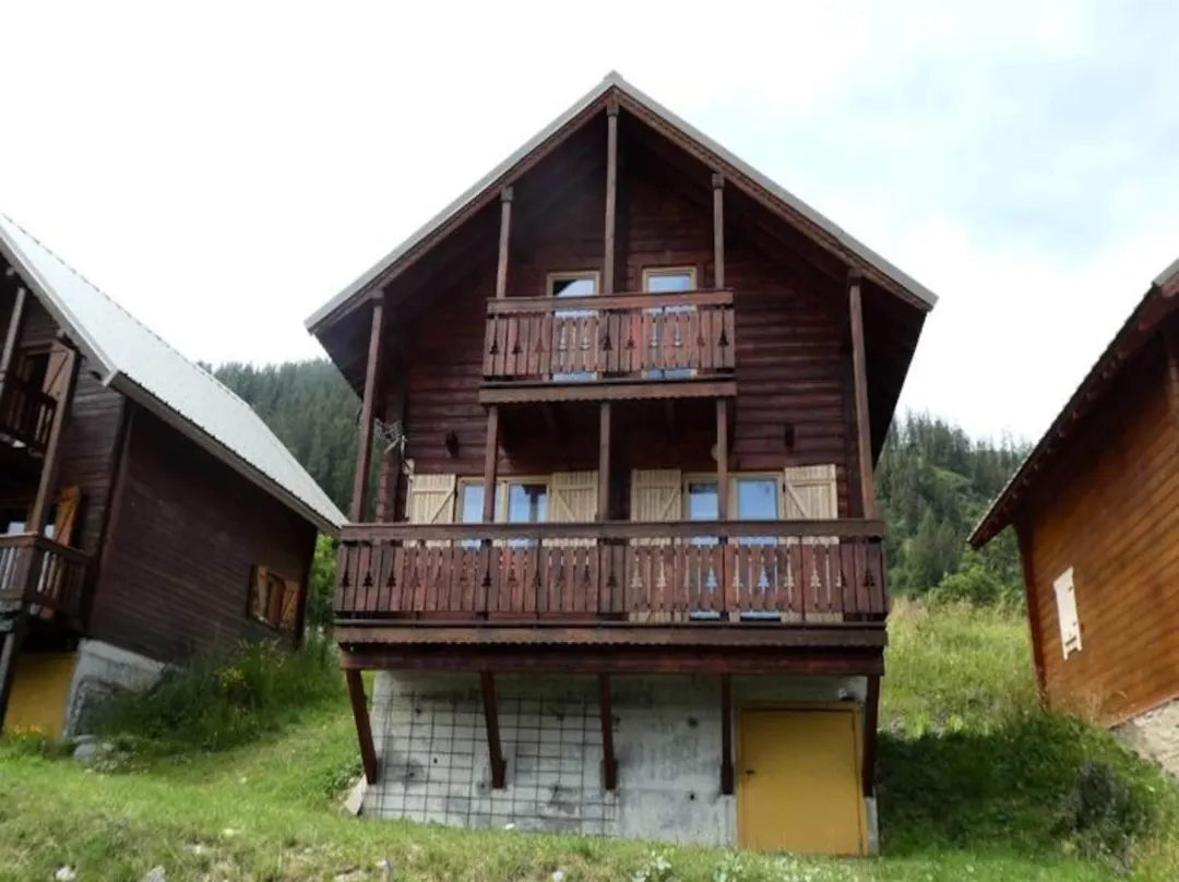 Chalets For 8 People - Savines-le-Lac