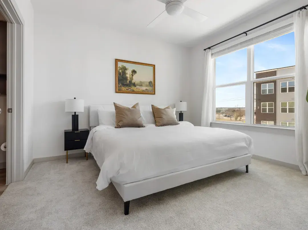 Elevated Contemporary 2br 2ba With Balcony - Wimberley