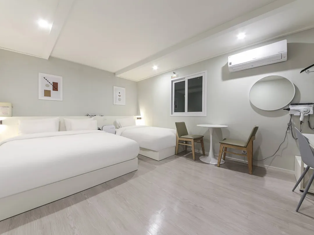 Yeongcheon Hotel Shop - Yeongcheon-si