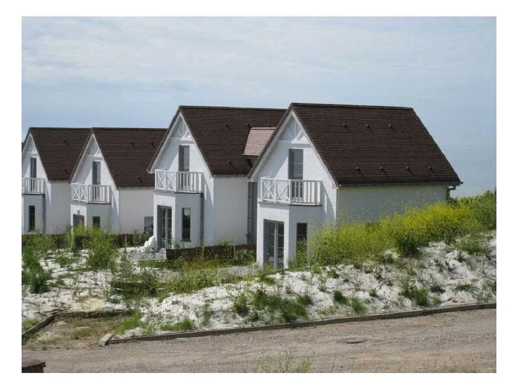 Holiday Home With 2 Bedrooms - Pas-de-Calais