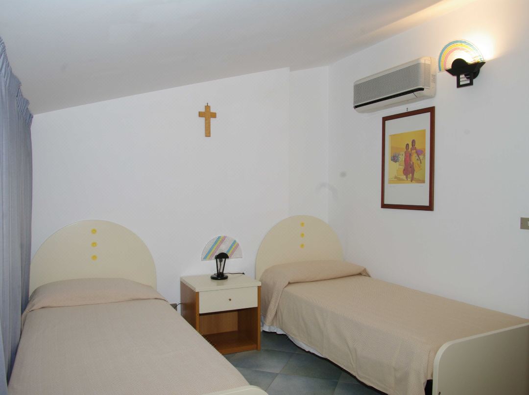 Beautiful Apartment For 4 People In Residence - Cefalù